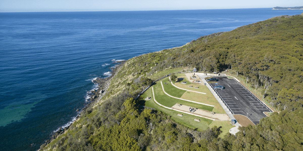 Crackneck Lookout reopens following upgrade in time for the whale ...