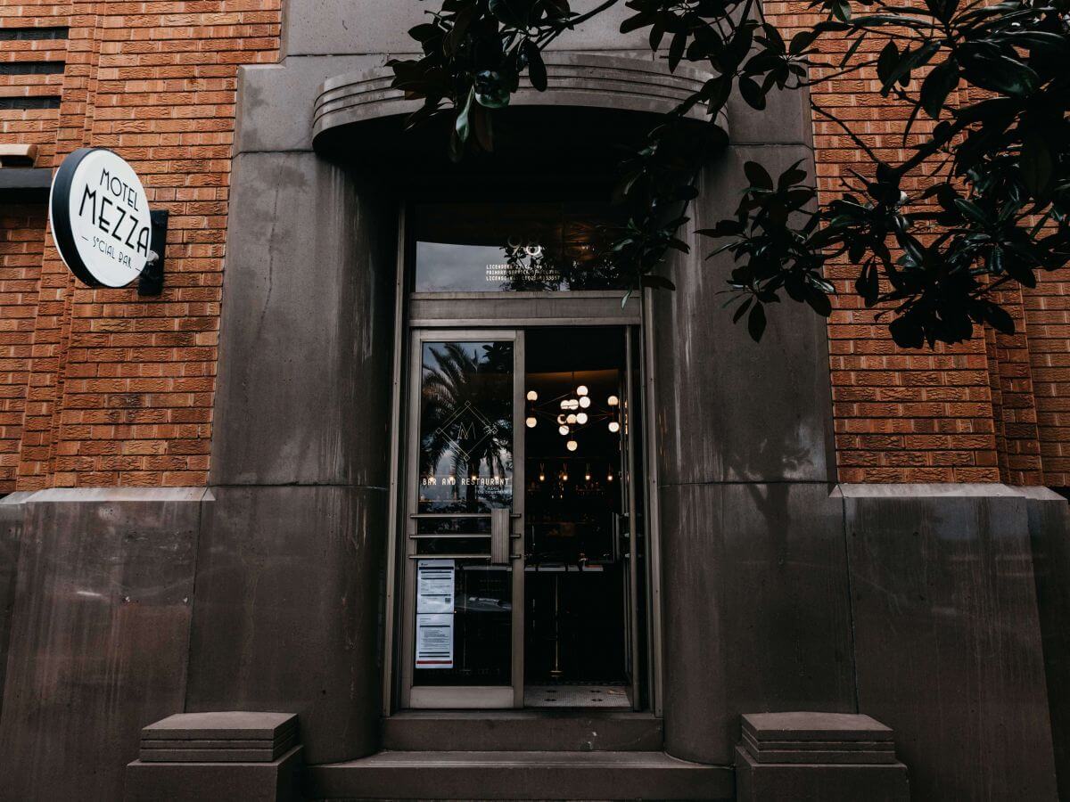 Motel Mezza | Eat & Drink | Love Central Coast